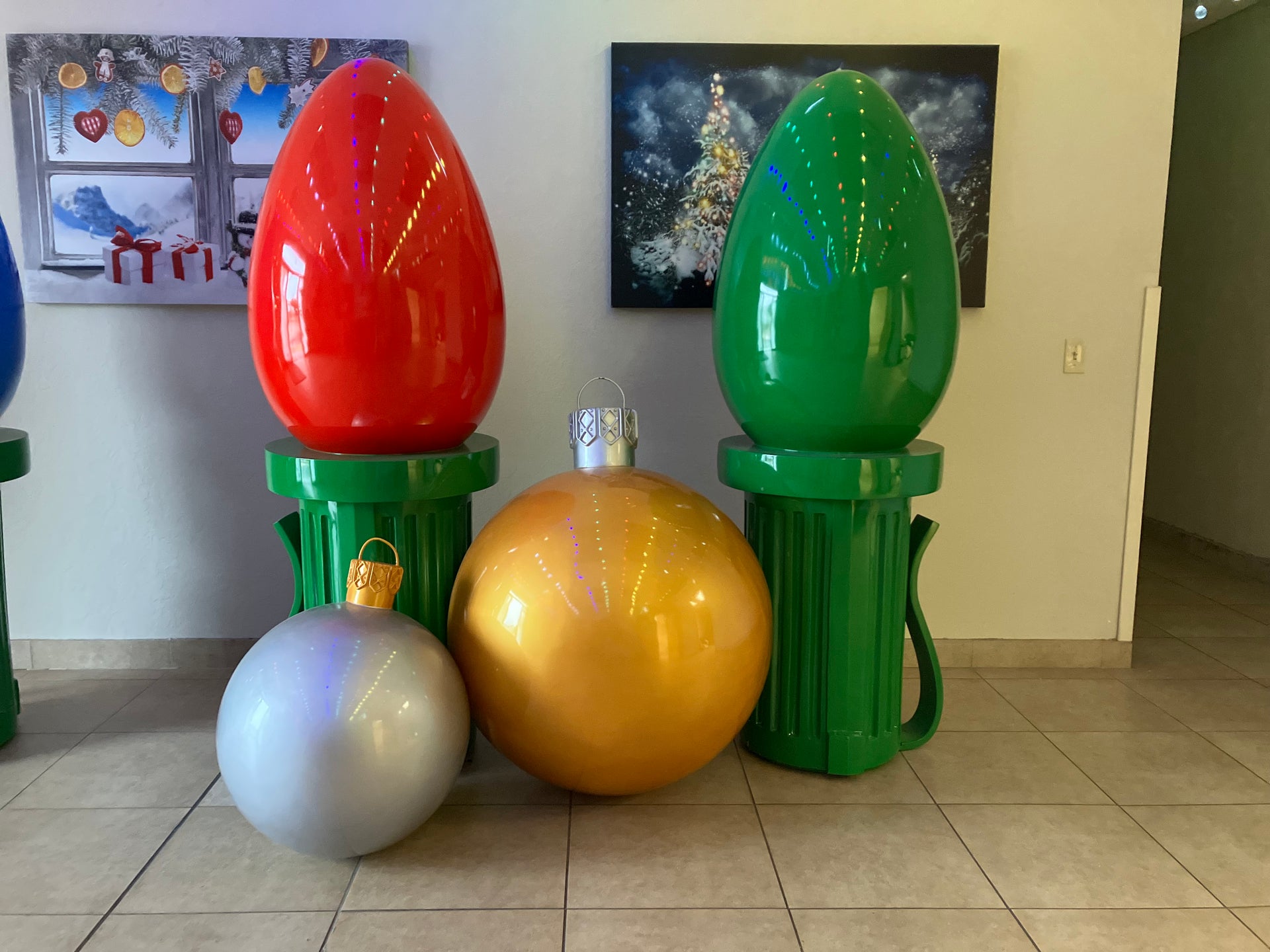 7ft Giant Christmas Bulb Display – Christmas Light Contractors USA