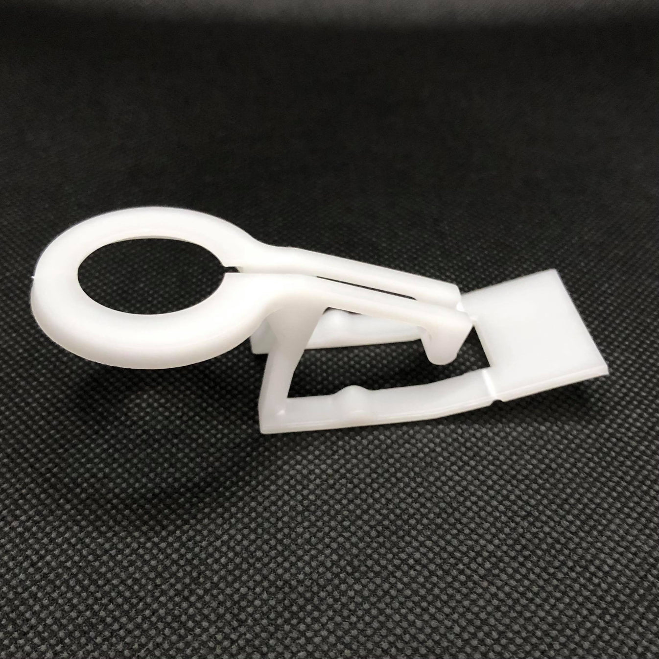 Clips - Tuff Clips Flex Clip (Box of 800) C7 or C9 – Christmas Light ...